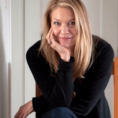 "BRAINWASHED" Nina Menkes | 2022 | EE.UU - GENERAMMA 2025 ~ 9-13 Septiembre